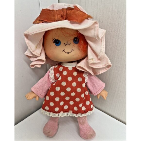 Lanard | Toys | Vintage Jelly Bean Doll Very Cherry 981 Strawberry ...